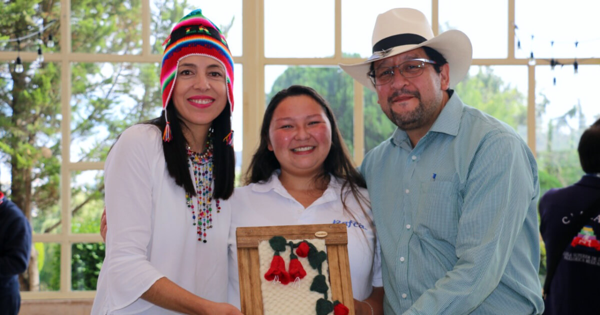 Reconoce Gobierno de Zacatecas a participantes del Festival del Folclor ...